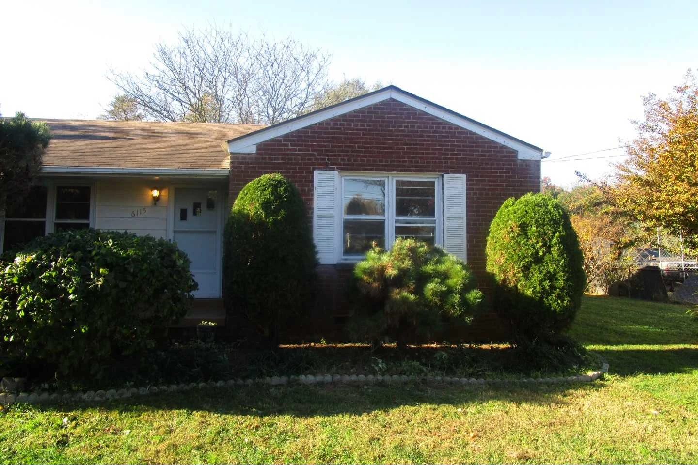 6115 Davis Blvd - House Buyer of America