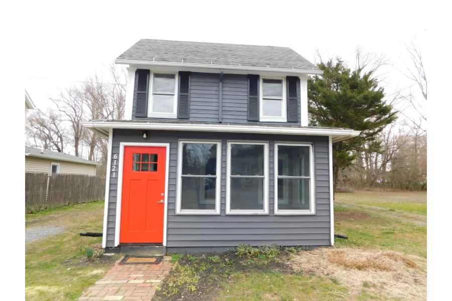 6121 Tolchester Rd - House Buyer of America