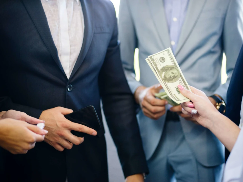 The Definitive Guide to Inheriting a House with Siblings - House Buyer ...