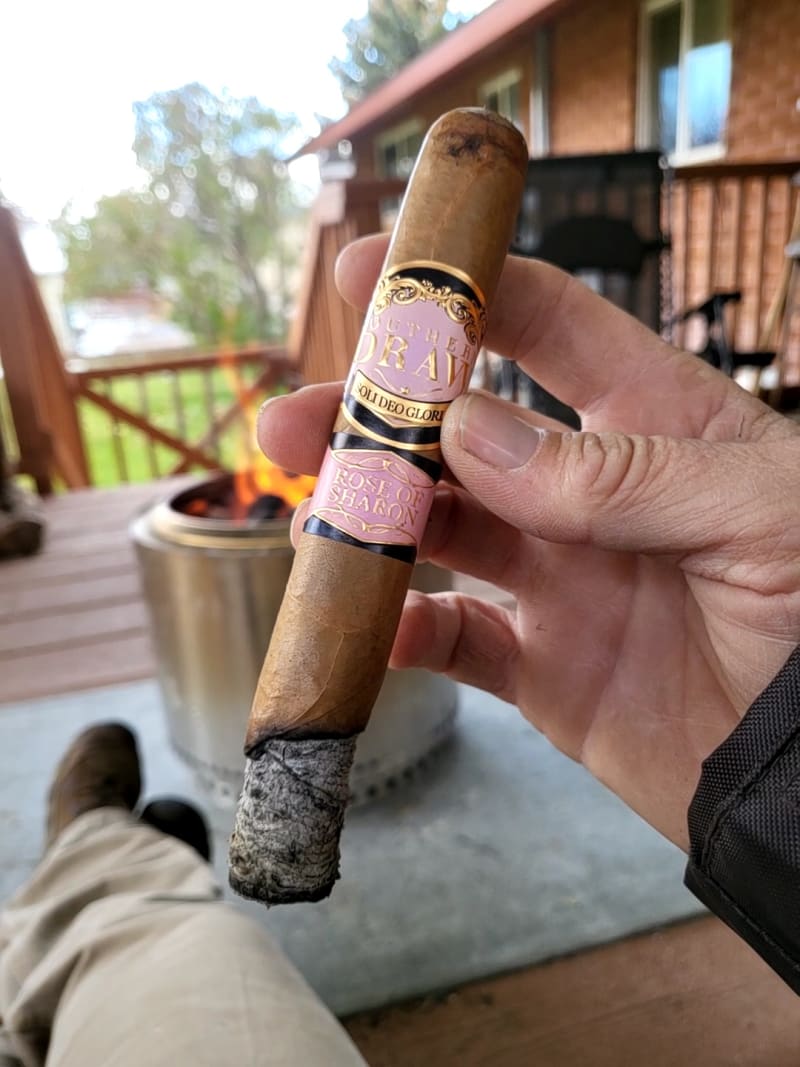 Today's Smokes Group | Cigar World