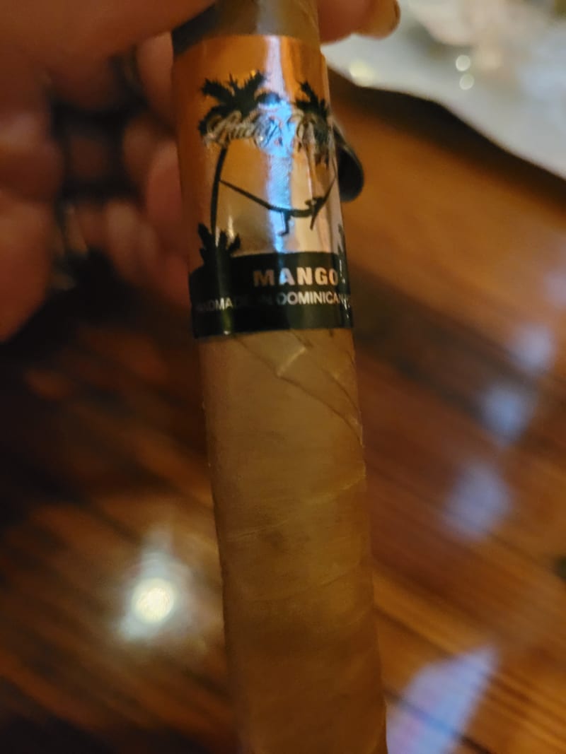 MANGO | Cigar Reviews | Cigar World