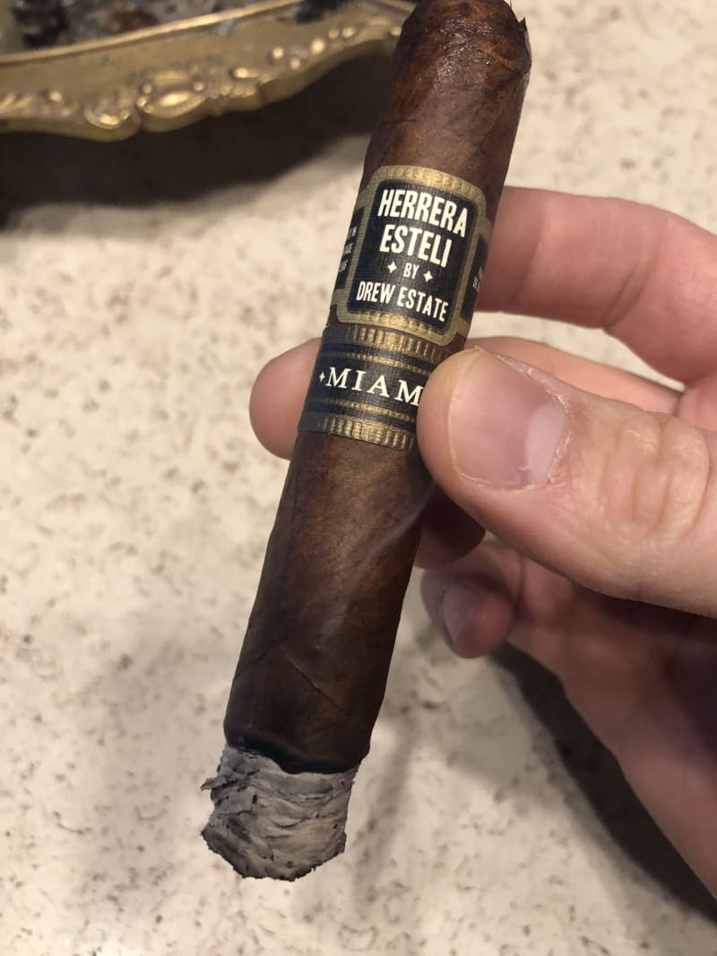 A Taste of Miami | Cigar Reviews | Cigar World