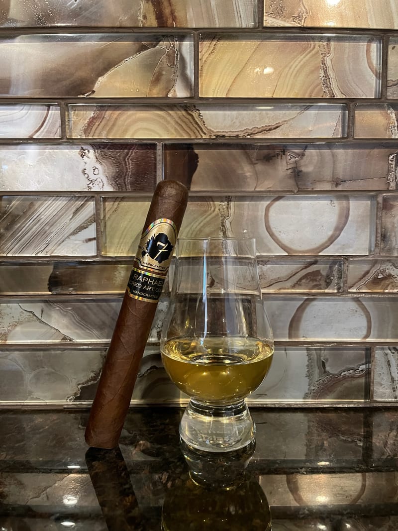 Drinks and Cigars Group | Cigar World