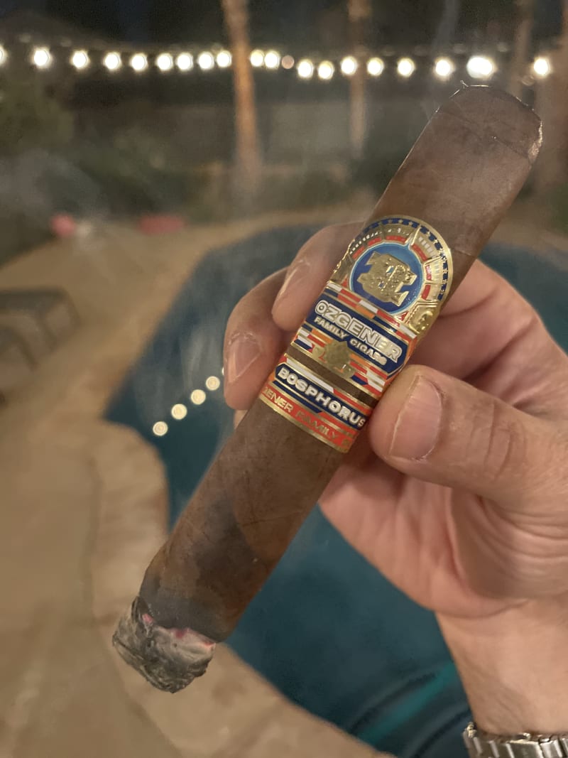 Today's Smokes Group | Cigar World