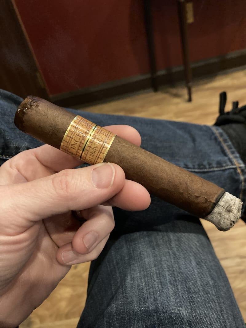 Inch Does the Job | Cigar Reviews | Cigar World