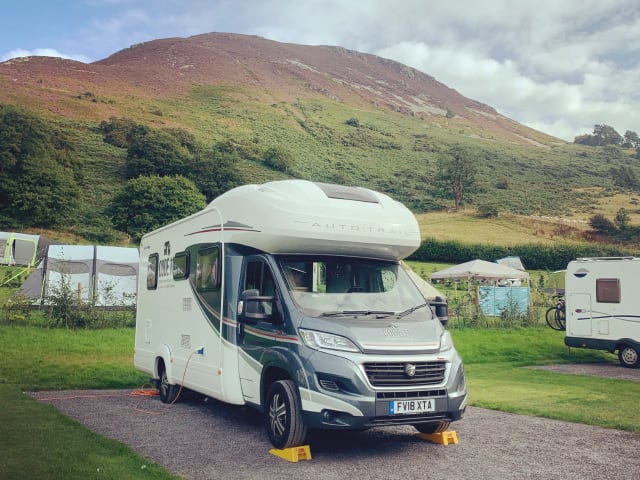 Campervan hire Barnsley - Private motorhome hire | Goboony