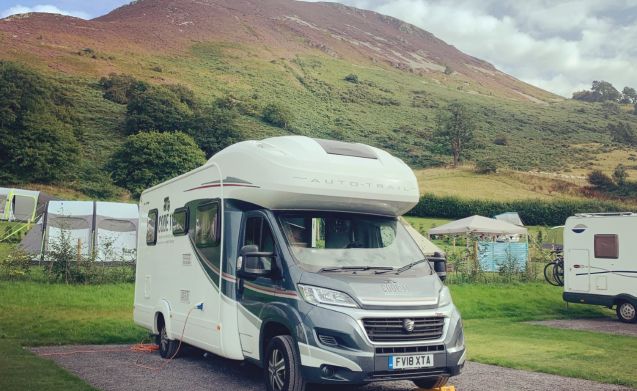 Trail Away – Hotel on Wheels with Champagne Arrival from £154.00 p.d ...