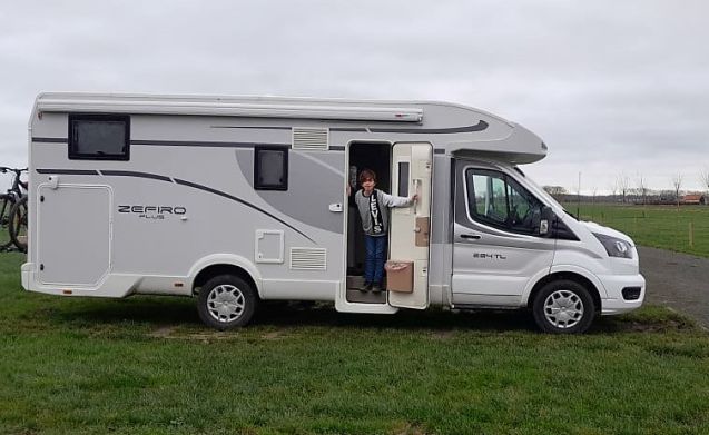 zefiro – De zilveren camper 2021 vanaf € 90 p.d. - Goboony