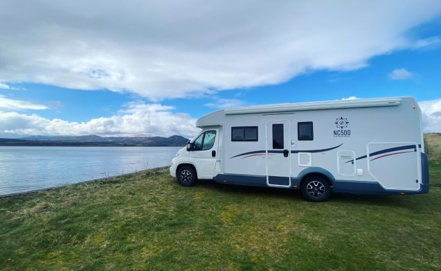4 Berth Luxury Motorhome from £107 p.d. - Goboony