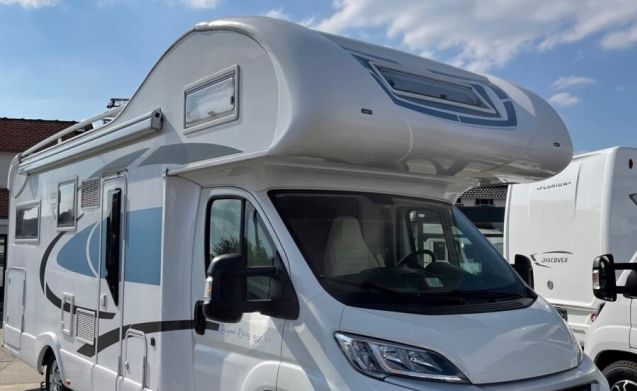 Fiat Superbrig 4 person mobile home driving license C/C1 from €124.00 p ...