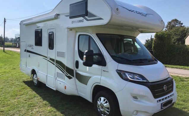 Bedmobil – Camper XGO 27 dynamic, FIAT Ducato, bouwjaar 2021, van alle ...