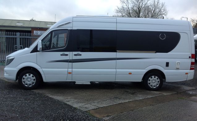 Marcia Merc – 4 berth Mercedes-Benz Sprinter Spacious Van from £118 p.d ...