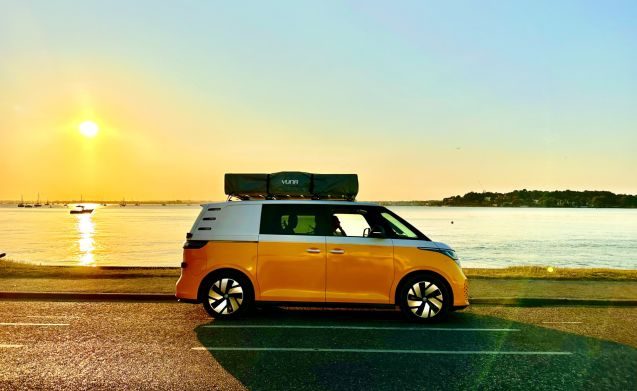 Buzzby – ID Buzz Campervan with optional roof top tent . Insurance ...