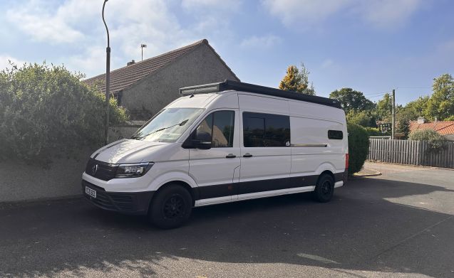 Big Easy – Stunning 4 Berth Custom VW Crafter (2024) from £138.00 p.d ...