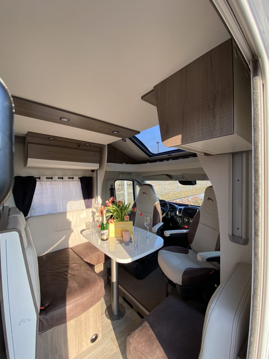 Paris – Motorhome Mooveo TEI 70EBH with lifting bed from €158 p.d ...