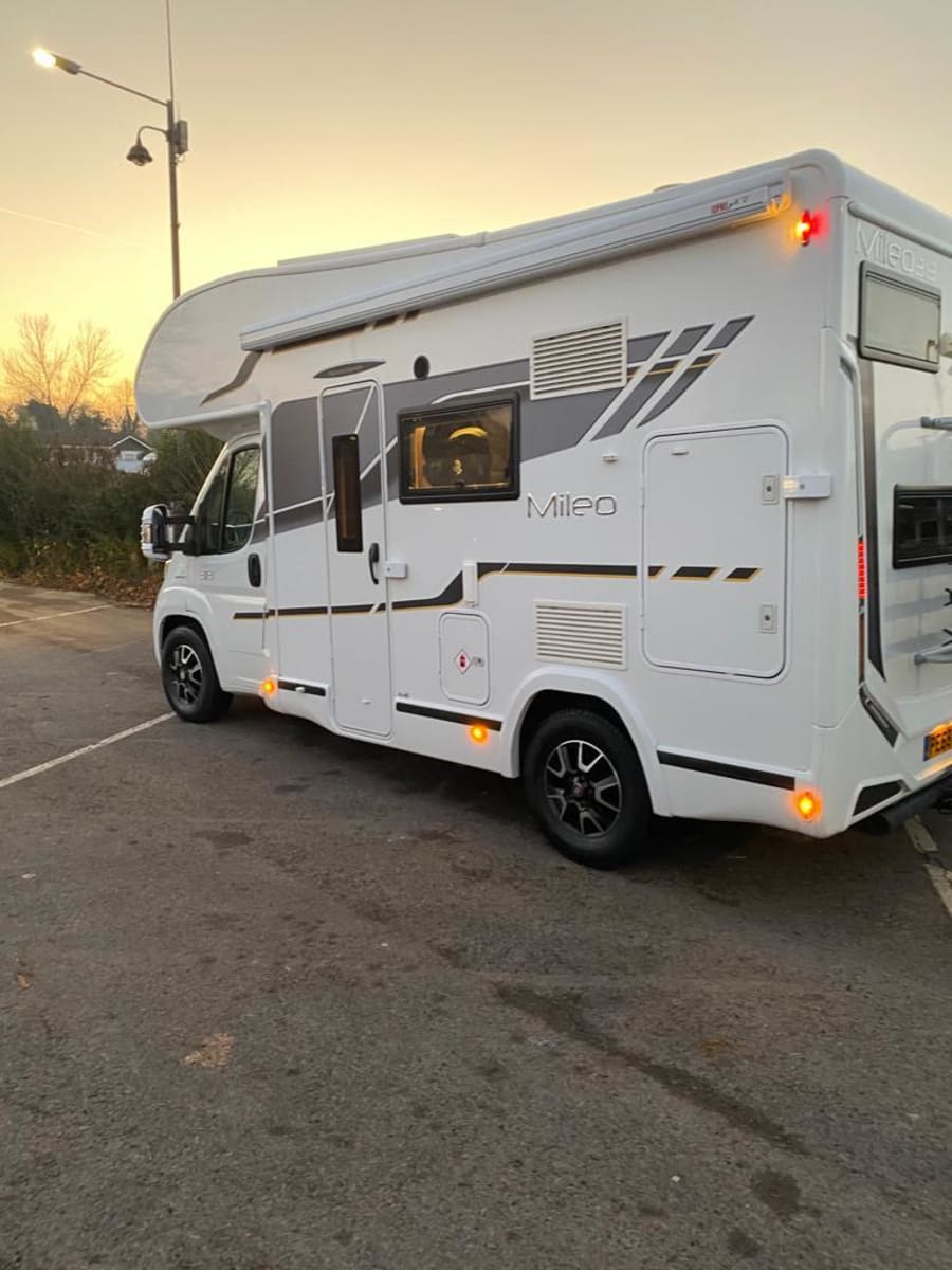 Mileo – 6 berth Fiat Benimar 313 from £85.00 p.d. - Goboony