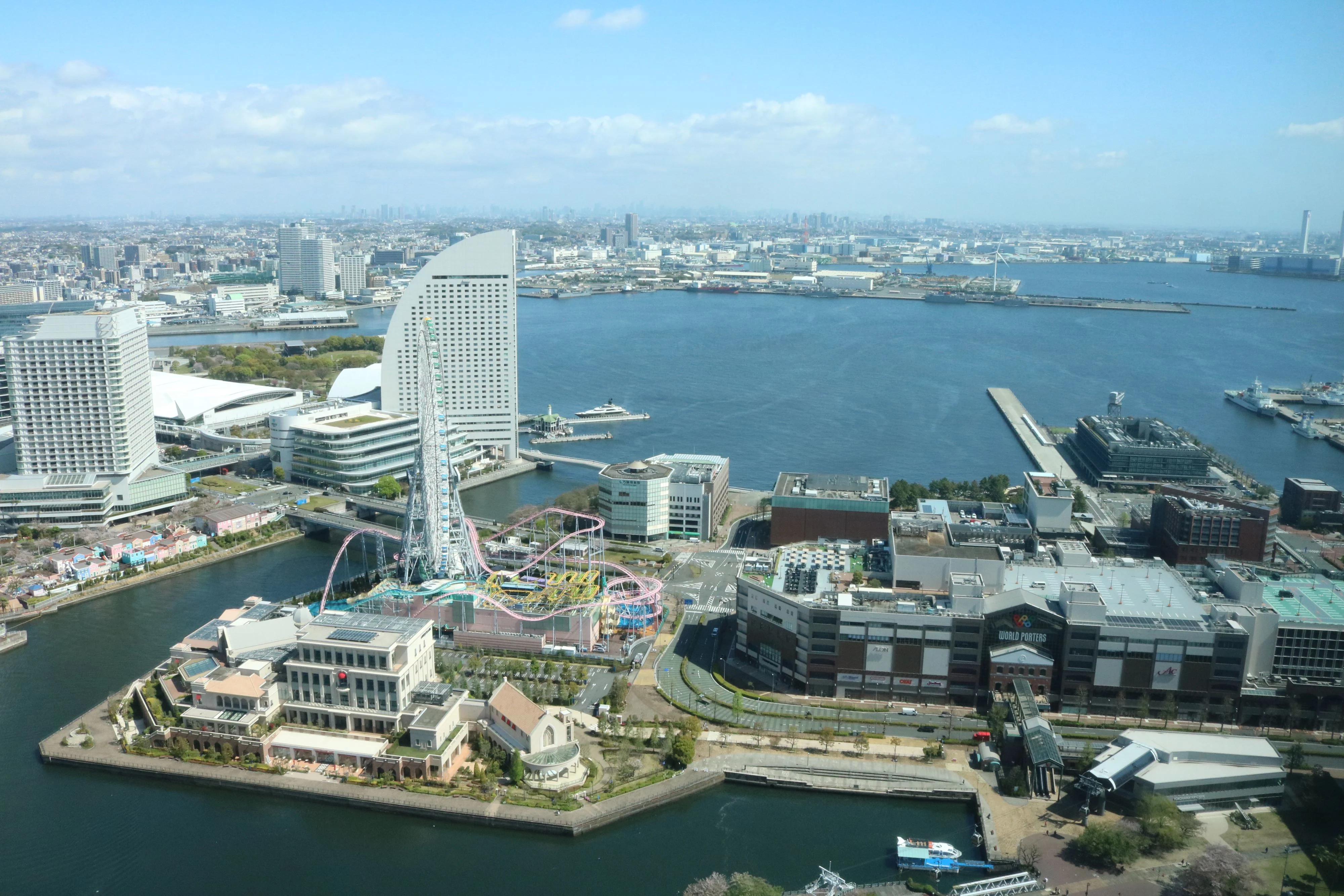 横浜ベイエリアを一望!150m超の絶景ホテル「OMO5横浜馬車道」開業 | 企業ニュース | 星野リゾート【公式】