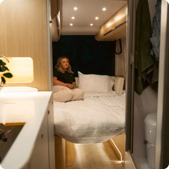 Noovo Plus | Super High Roof 7' Interior Camper Van | Noovolife