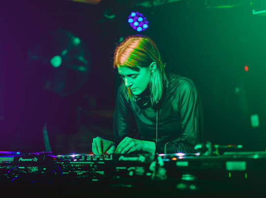 Book Réa Réa on Gigital | Artists, Live bands, DJ's | Gigital