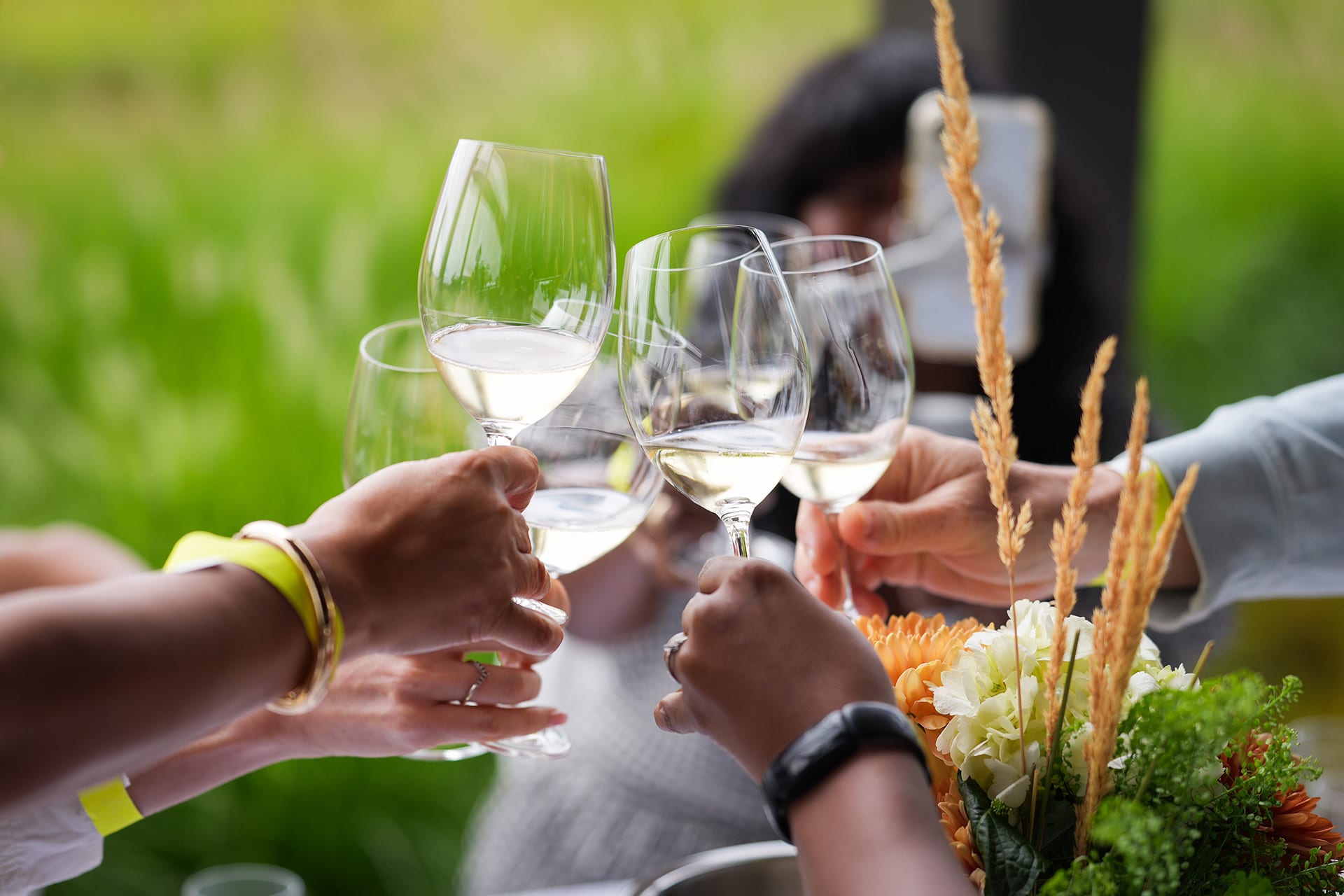 Method Oregon Is Making the State's Sparklers Official | Wine Enthusiast