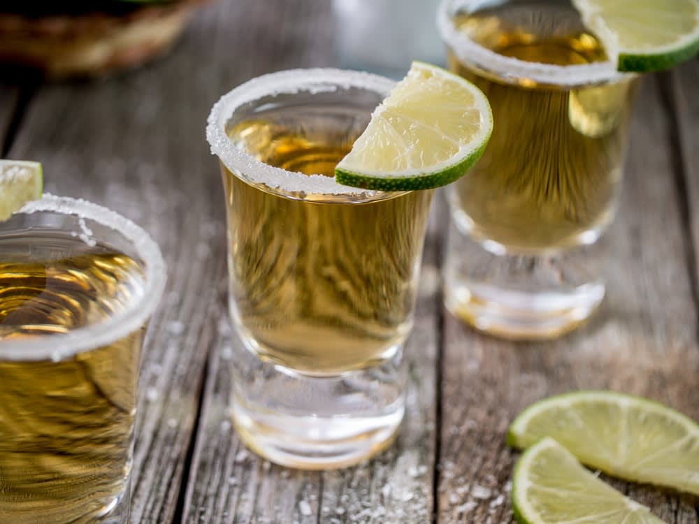 How To Make A Salt Rim | Wine Enthusiast