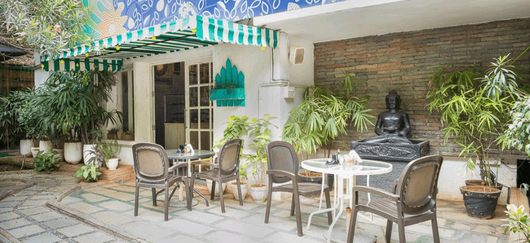 Prettiest Outdoor Cafes in Town- So Much More than Food! - HighApe