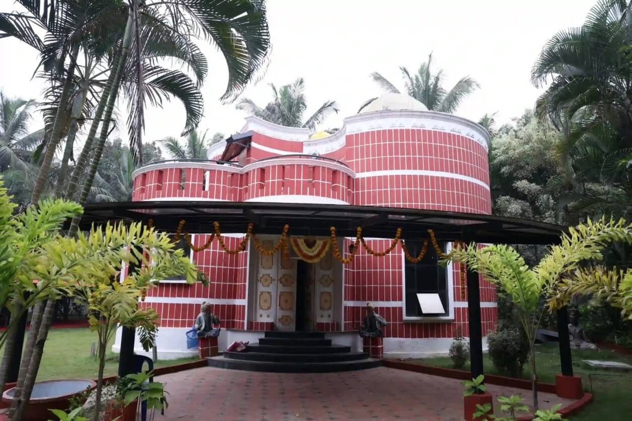 RangRush | The Grand Holi at Suvi Retreat in Bangalore - HighApe