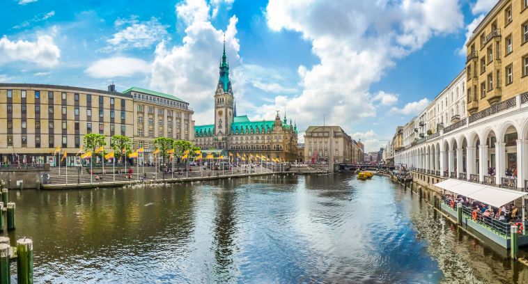 Hamburg Bus Tours - Best Offers 2024 | Hop-On Hop-Off Bus Tours