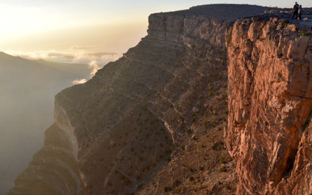 Guided Tour Jebel Shams: The Grand Canyon of Oman - Book Muscat tours ...