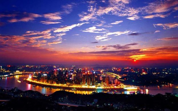 Chongqing Evening Tour with River Cruise