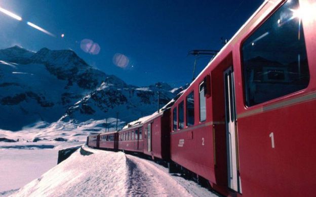 Bernina Express: Round-trip Ticket from Milan