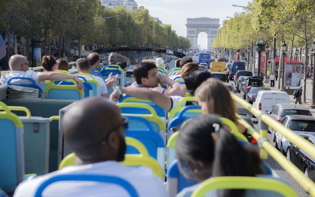 Tootbus Paris Hop-On, Hop-Off & Notre Dame Tour