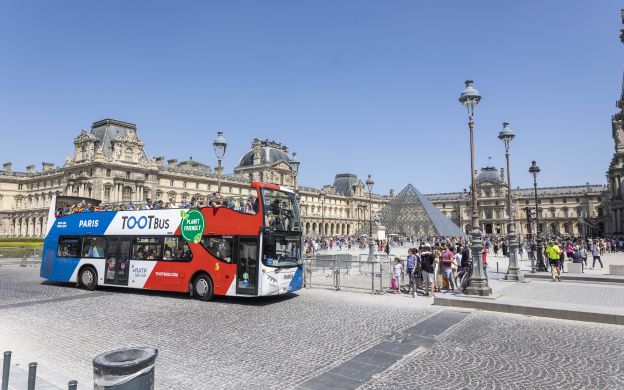 Tootbus Paris Hop-On, Hop-Off & Disneyland Paris Ticket