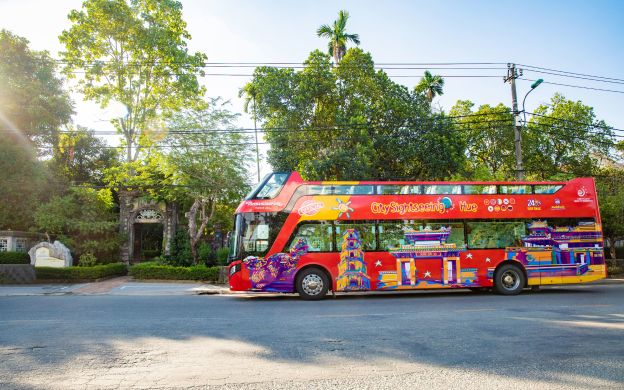 City Sightseeing Vietnam: Autobús Turístico con paradas libres en Hue