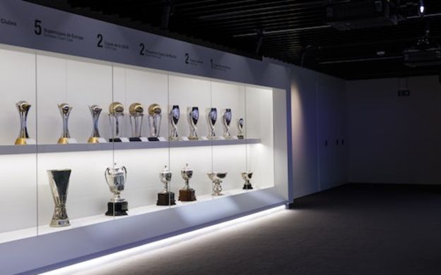 Bernabéu Tour & Museum: Direct Entrance Admission Ticket