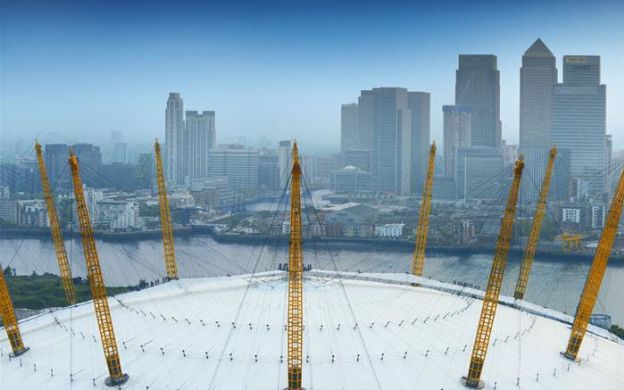 Up at the O2 – Climb over the O2 Arena in London