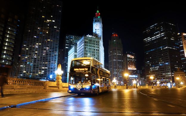 Big Bus Chicago: Hop-On, Hop-Off Tour