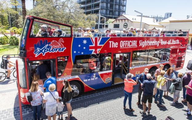 City Tours Perth: Hop-On, Hop-Off Tour with Perth Mint Tour