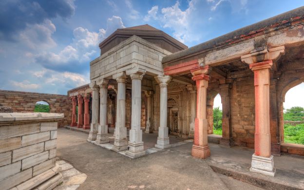 Sultan Garhi Mausoleum Attraction Ticket - Book Delhi tours - Best ...