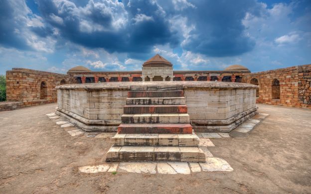 Sultan Garhi Mausoleum Attraction Ticket - Book Delhi tours - Best ...