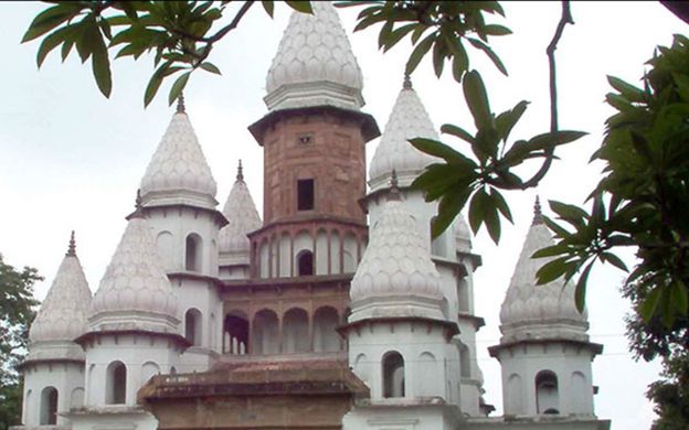 Guided Bandel Church & Hangseswari Temple Tour, Kolkata