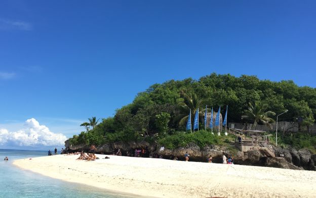 Sumilon Island Guided Tour With Picnic Lunch