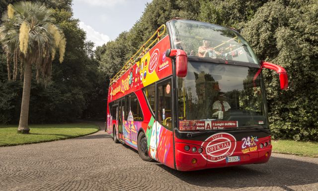 Book Naples Bus Tours - Best Deals 2025 | Hop-On Hop-Off Bus Tours