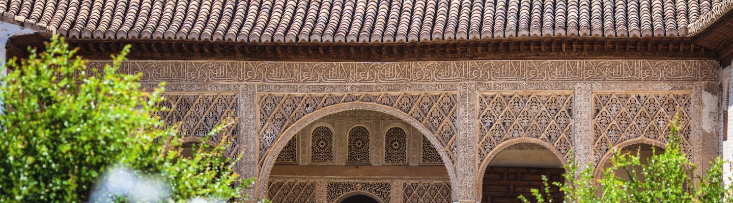 Alhambra Palace Tickets & Touren im Jahr 2024 | isango.de