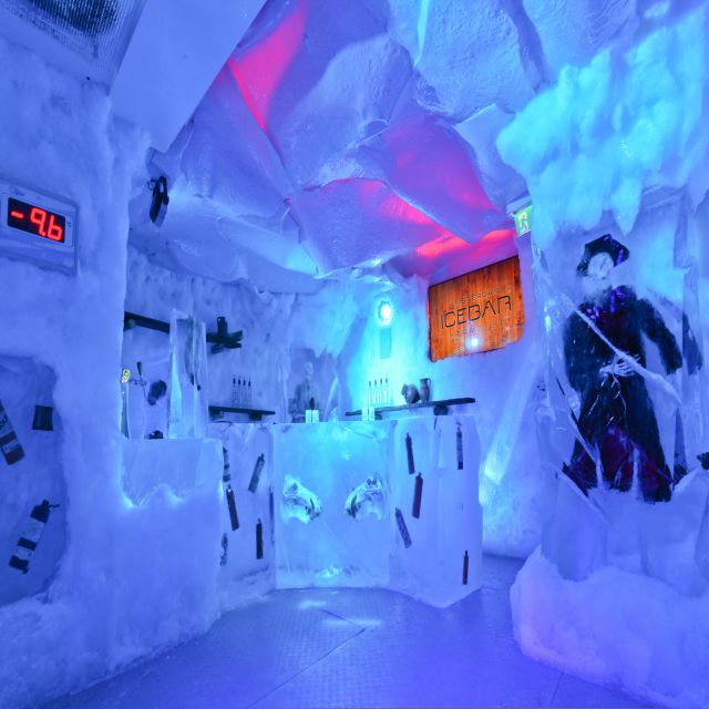 XtraCold Ice Bar Tickets - Amsterdam - The Chilling Experience | isango.com