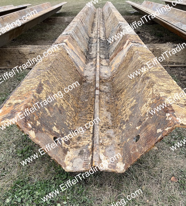 18 Pair of Used AZ-36 Sheet Pile at 40' to 44' | Eiffel Trading