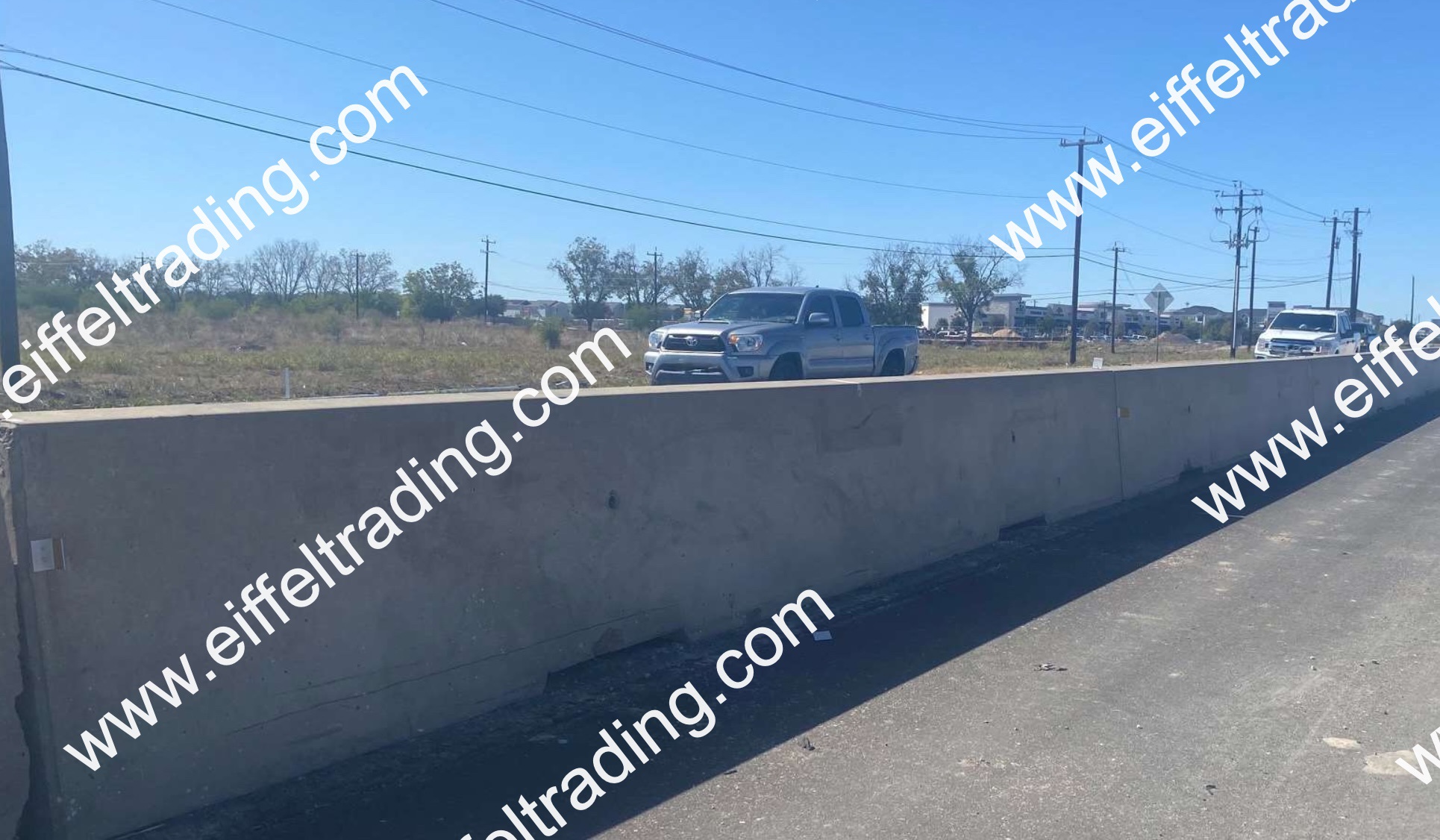 5,010LF of Single Slope Barrier Wall | Eiffel Trading