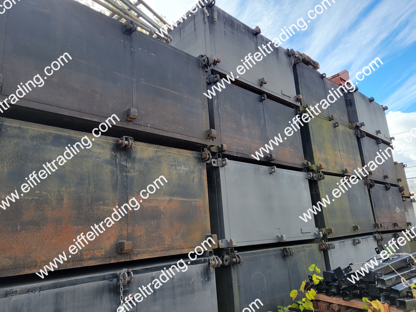 24ea. Uniflote Sectional Barges 8'x18'x4' | Eiffel Trading