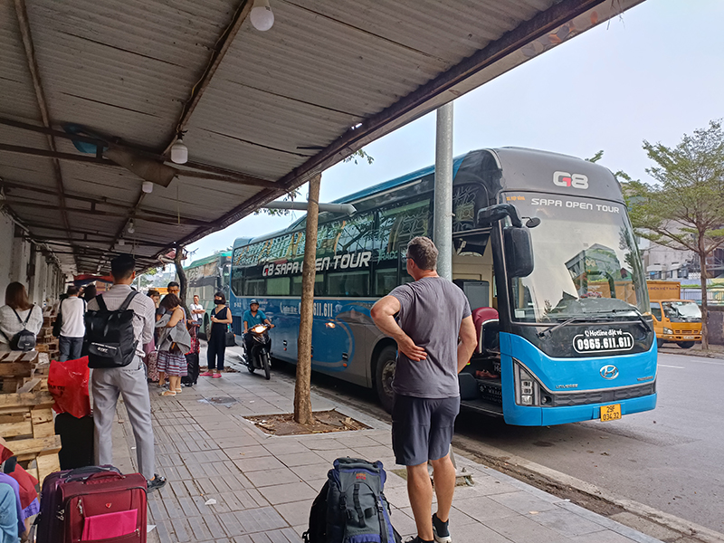 Xe G8 Open Tour giường nằm cabin từ Hà Nội đi Sapa - VSV Travel | Tour ...