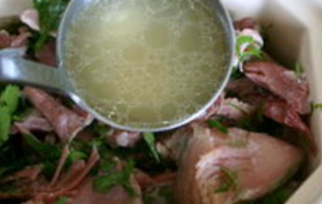 Terrine de porc en gelée ou jambon persillé de Bourgogne pour Pâques ...